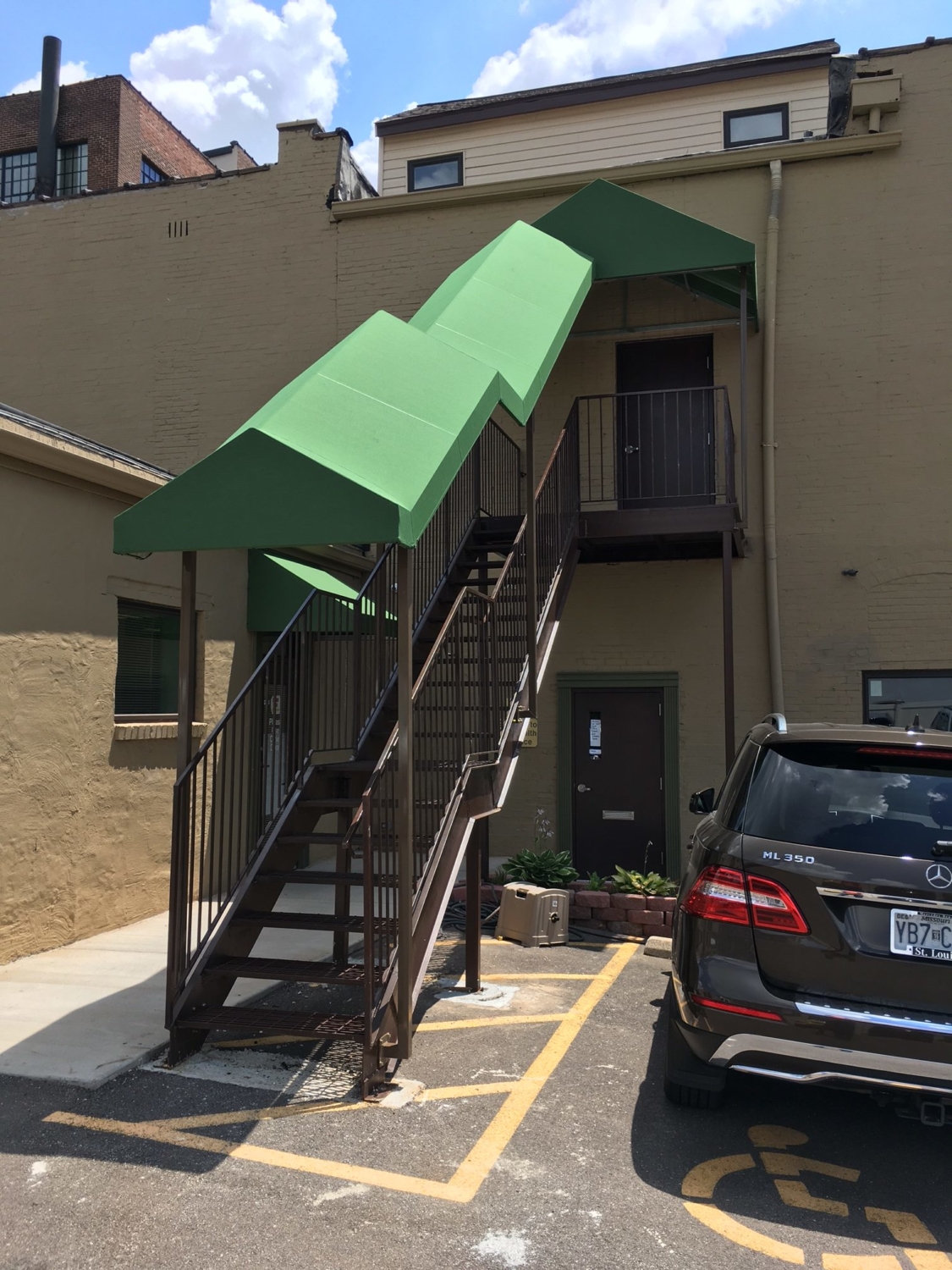 Commercial Fabric Awnings | Commerical Canopies | Fabric Awning ...